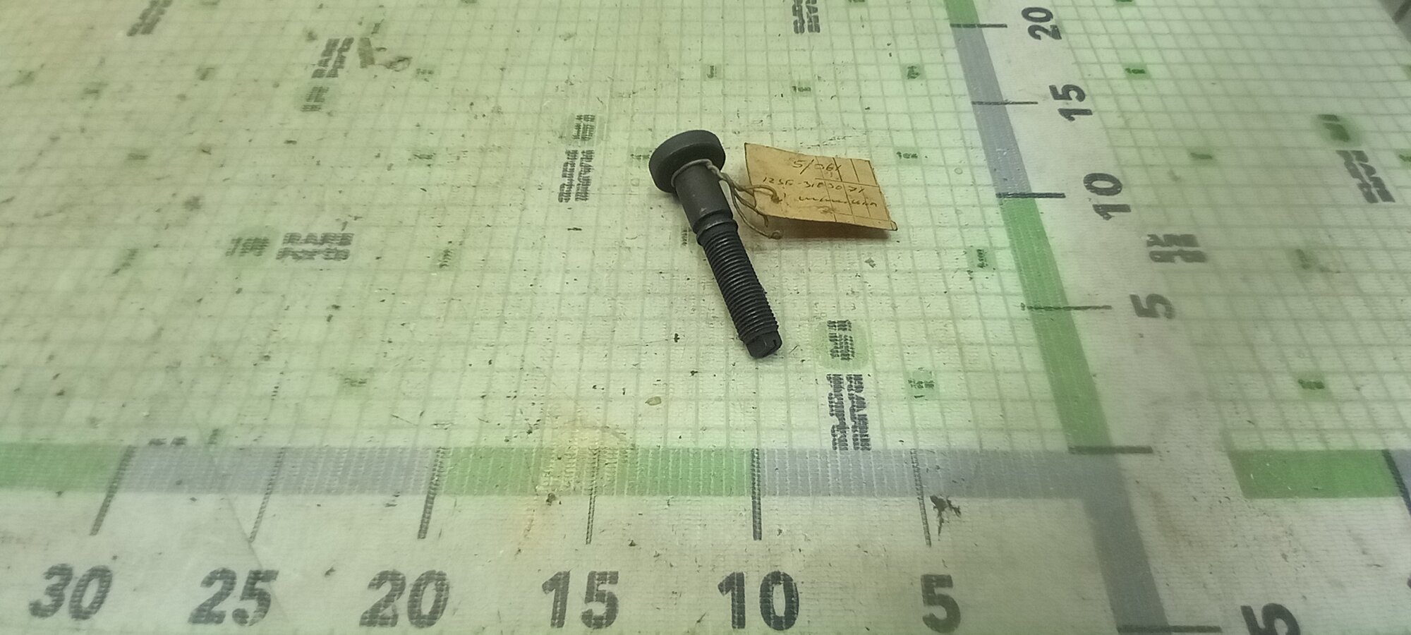 Шпилька крепления колеса передняя Зил-131