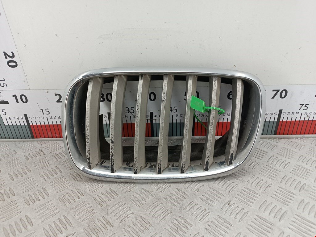 Решетка радиатора BMW X5 (E70) 51137171395 арт. 2218900