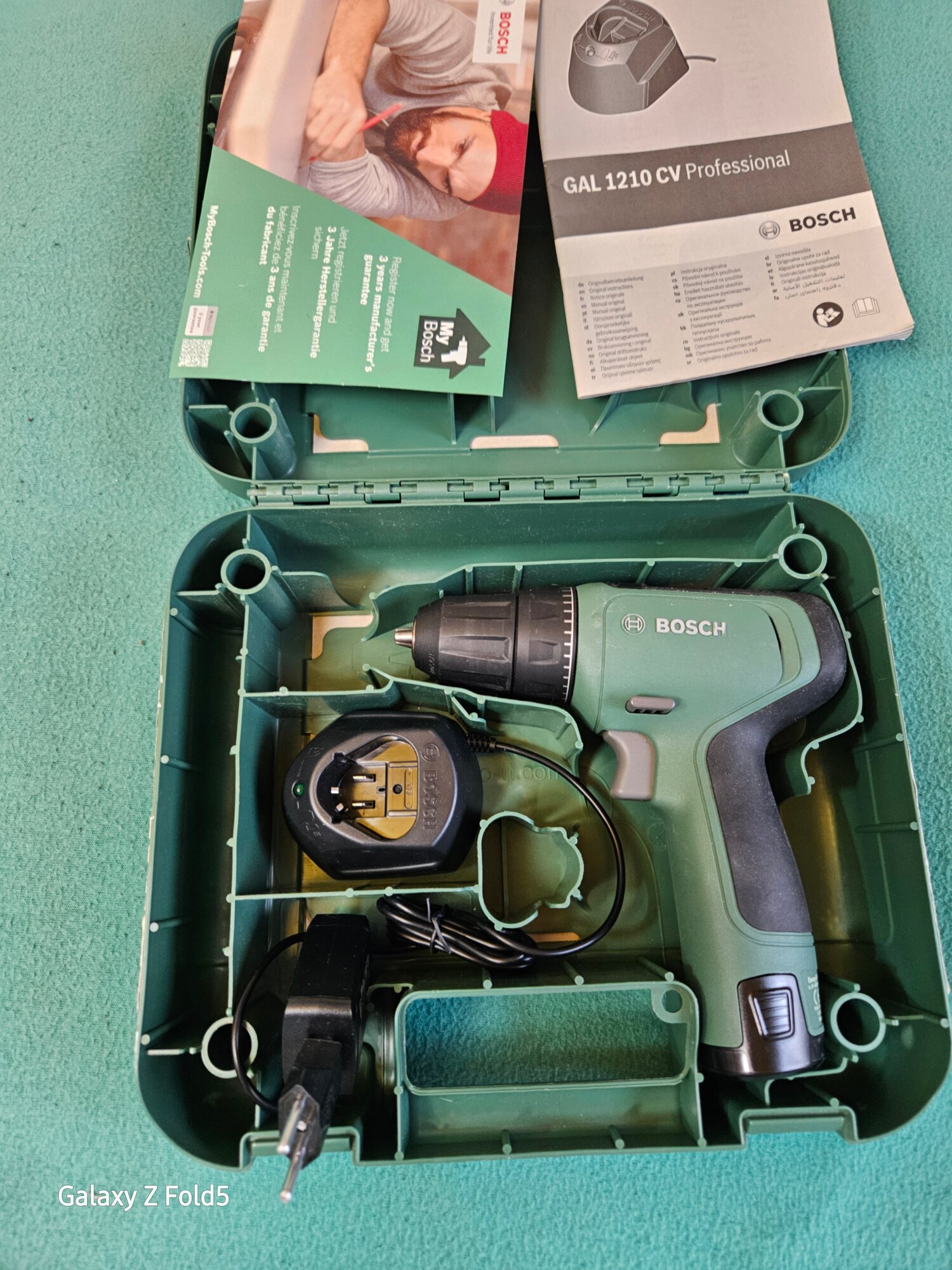 Дрель-шуруповерт Bosch Оригинал Easy Drill 1200 в кейсе,1 аккумулятор(3А),зарядка (Малайзия)