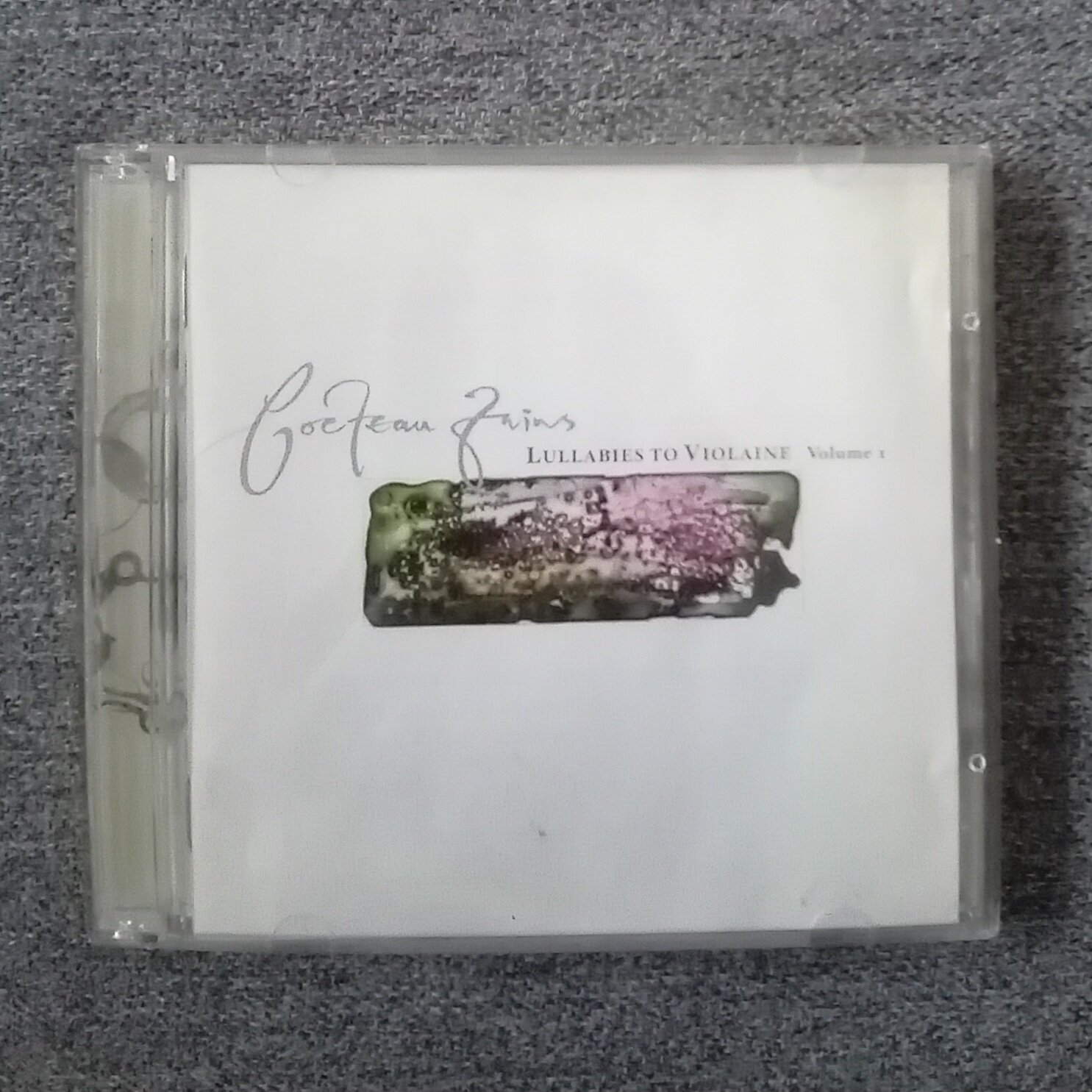 CD музыкальный б/у Cocteau Twins - Lullabies To Violaine Volume 1 (near mint, мелкие царапины) 2 CD Российская лицензия