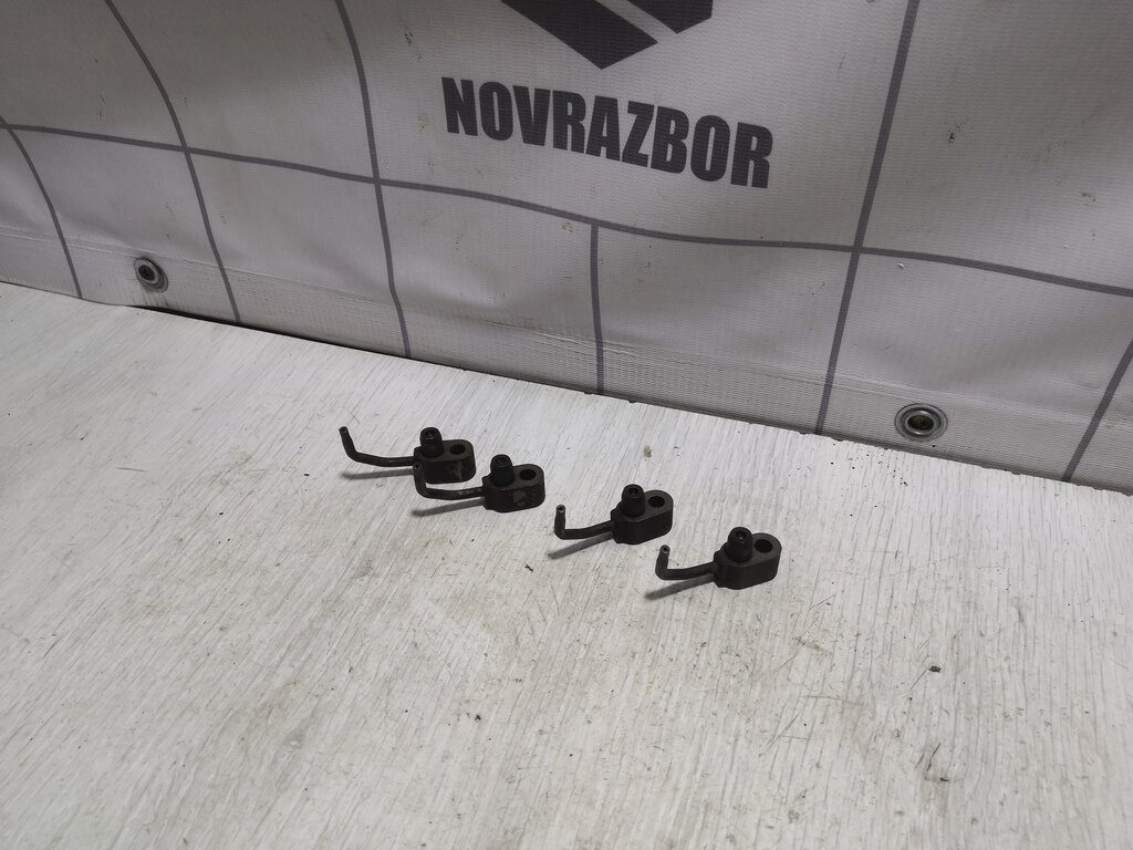 Форсунка масляная Mazda Mazda 3 BK 02-09