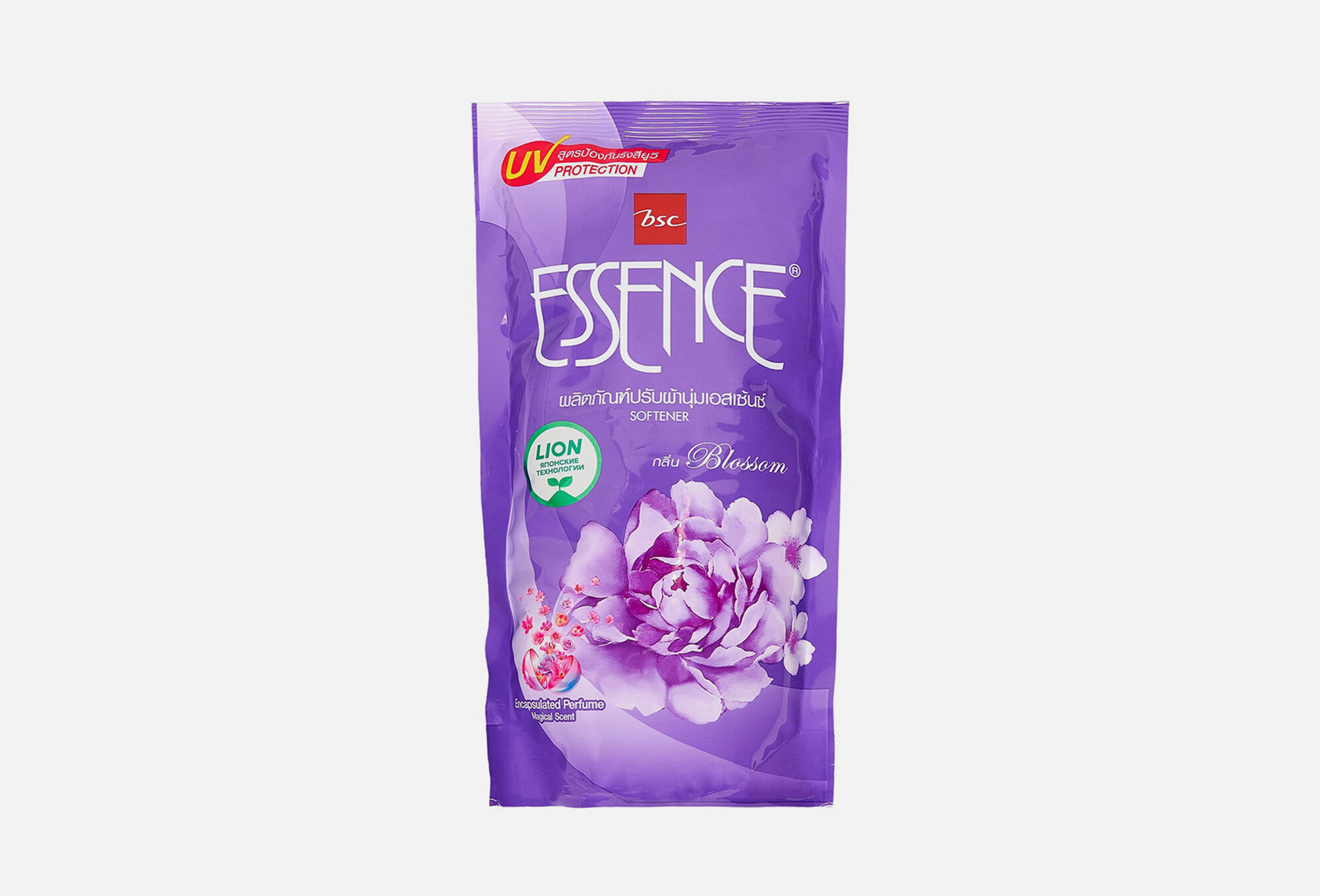 Кондиционер для белья LION Essence Blossom 600 мл