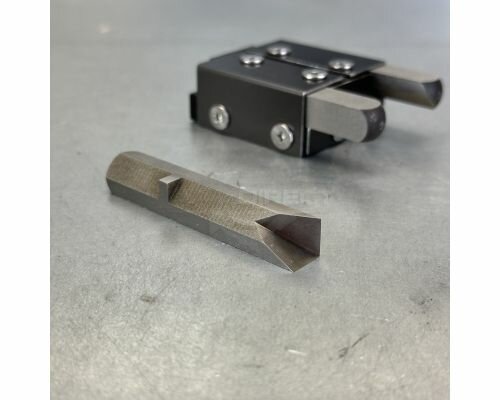 Стамеска угловая 69x45x21 двухсторонняя (2 ножа) Premium Uniqtool