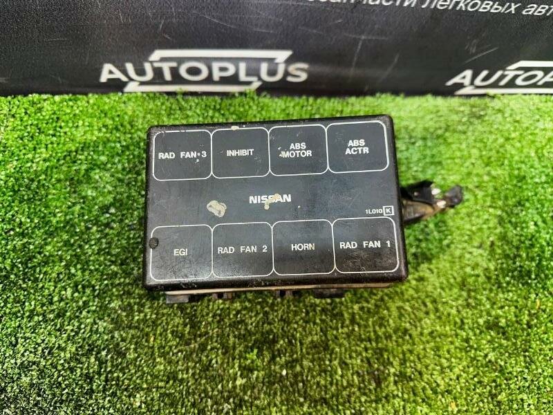 Блок предохранителей