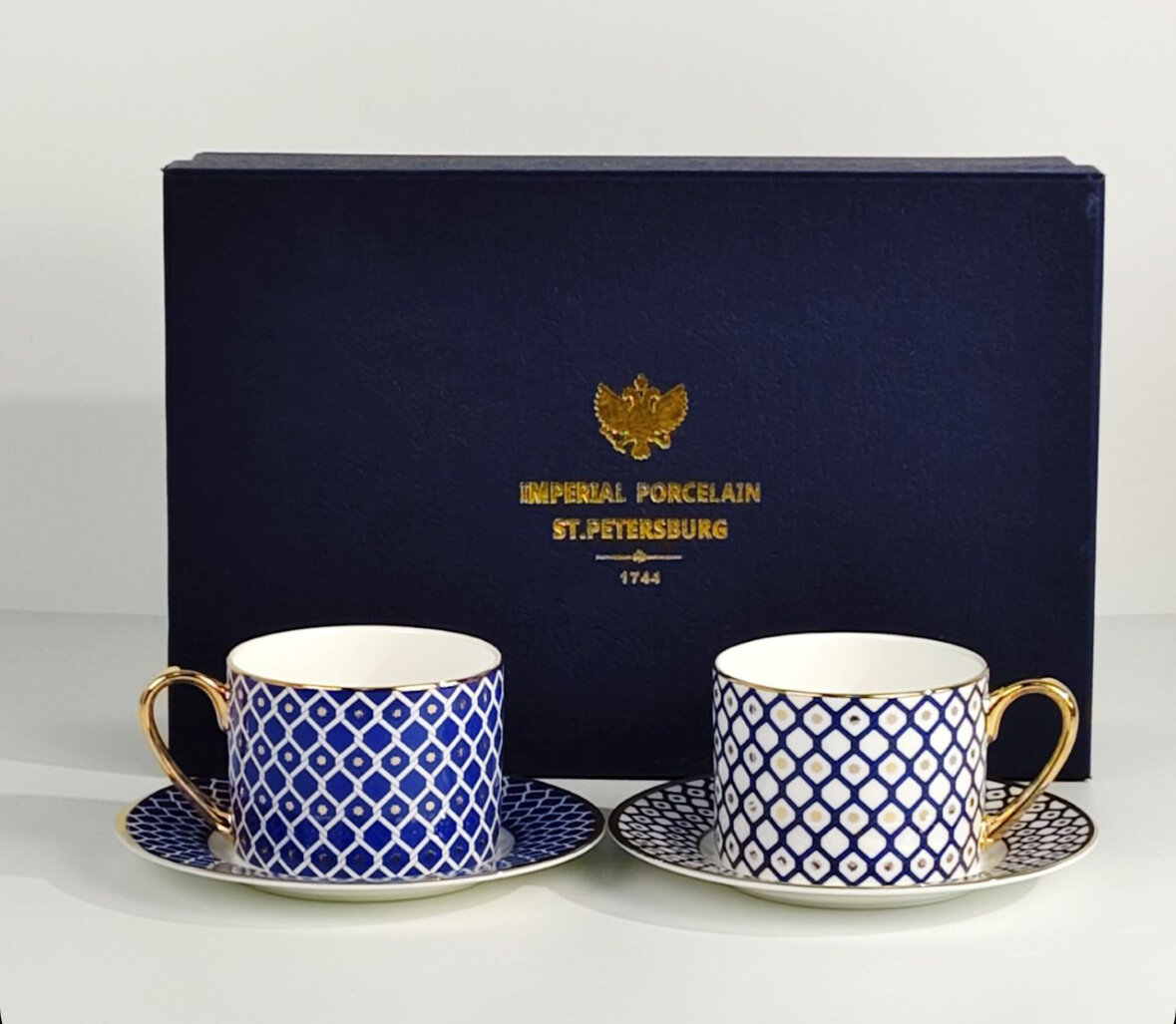 Чайная пара, 2 кружки и 2 блюдца чашка с блюдцем, 250 мл. Императорский фарфоровый завод ИФЗ. Форма "Идиллия","Индиго 2". Костяной фарфор.