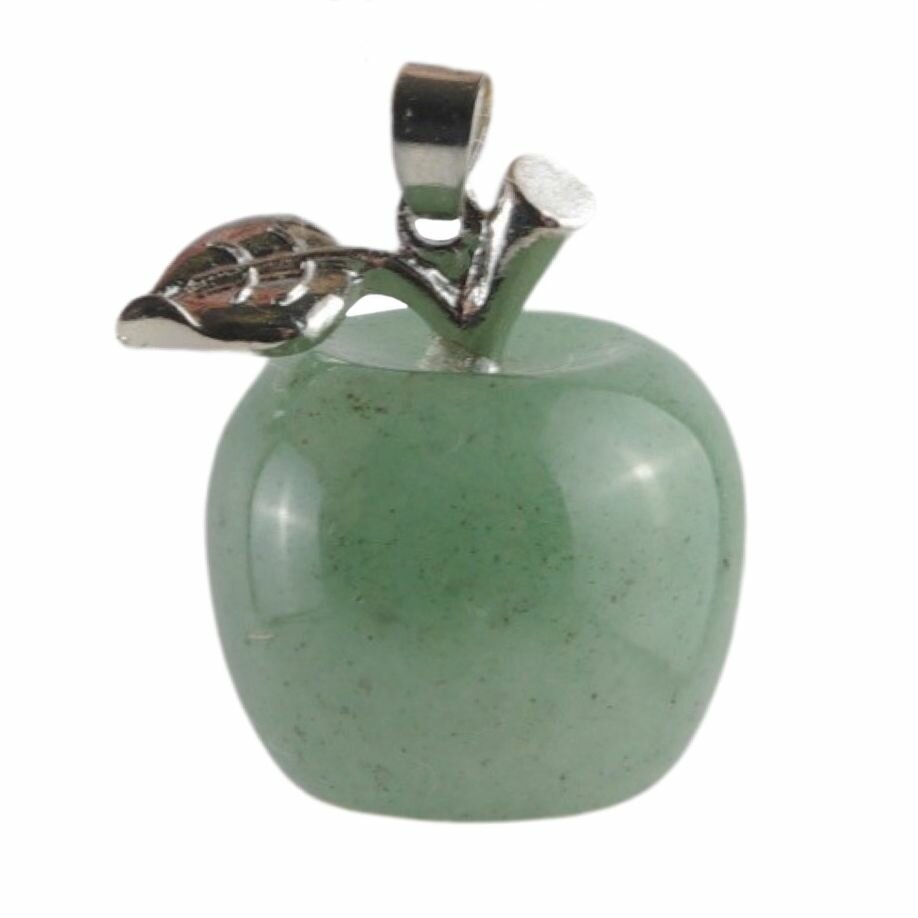 Миниатюрная статуэтка/ подвеска "Яблоко -символ домашнего благополучия и достатка". Зелёный авантюрин, металл. Высота 3 см. Талисман
