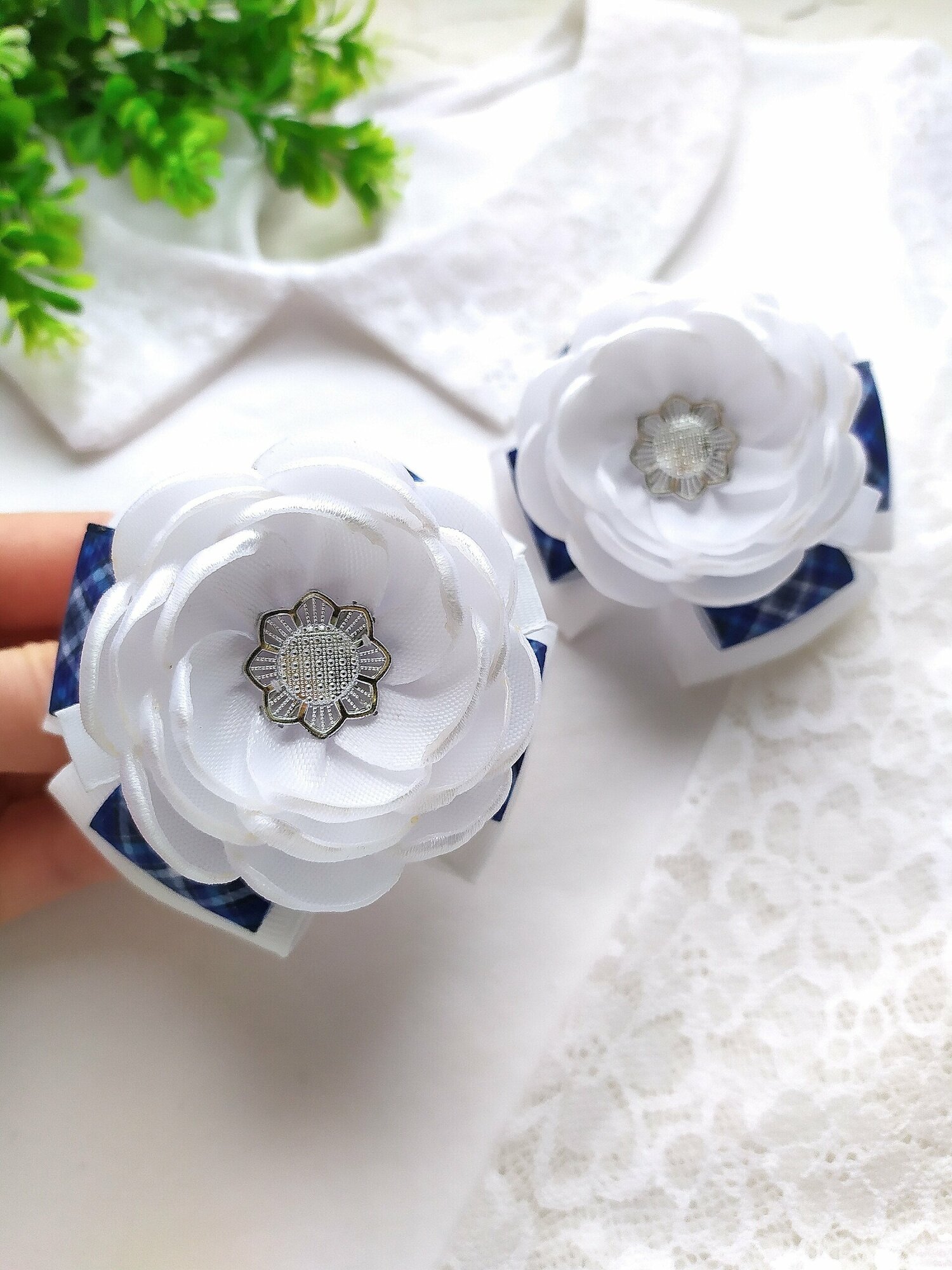 Бантики для девочек в школу