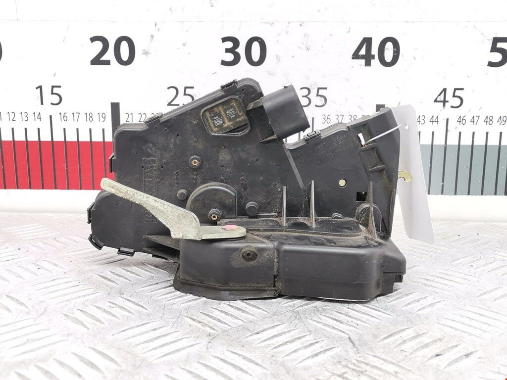 Замок двери передней правой BMW 3-Series (E46) 51217011308 арт. 2010187