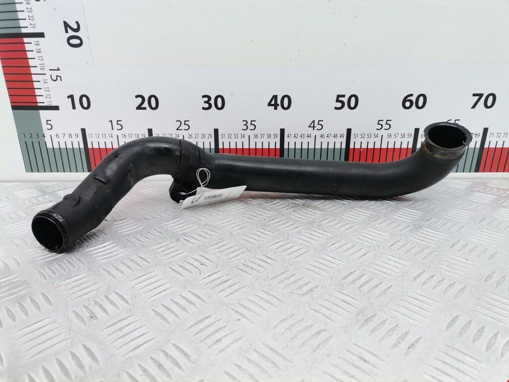 Патрубок интеркулера Opel Zafira A B46598 арт. 2015522