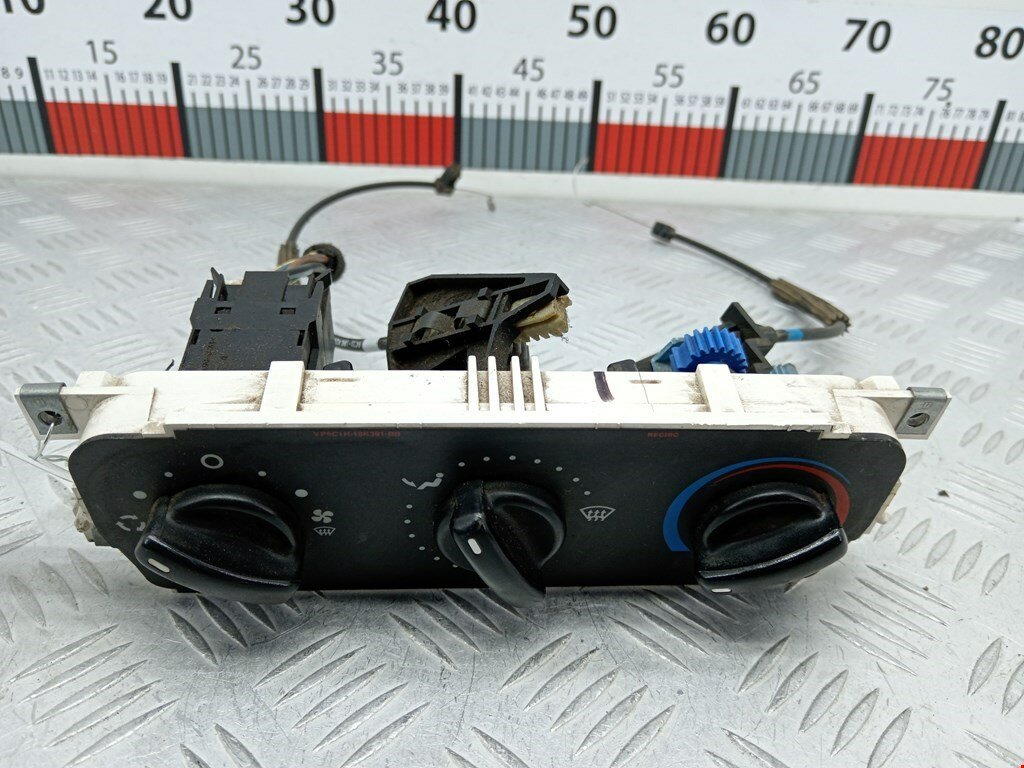 Блок управления печки (климат-контроля) Ford Transit 5 C1H18D451A арт. 1933543