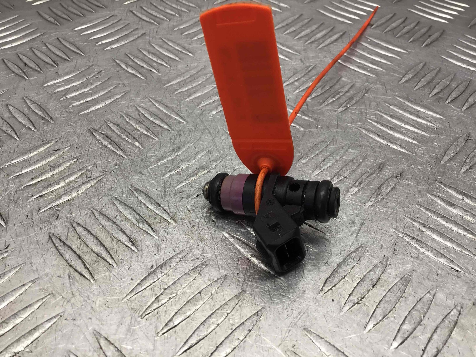 Б/У Форсунка Renault Megane 2 поколение [рестайлинг] (2006-2009) 2008 г.