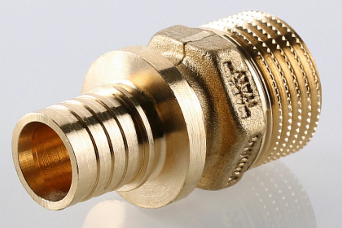 Надвижной соединитель VALTEC с переходом на наружную резьбу, 25х3.5х1/2 VTm.401. BG.002504