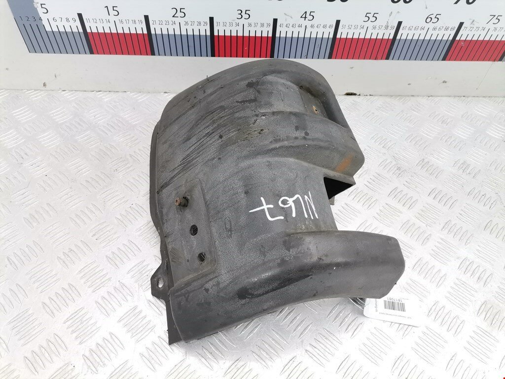 Накладка (клык) бампера правый Iveco Daily 3 500326836 арт. 1817081