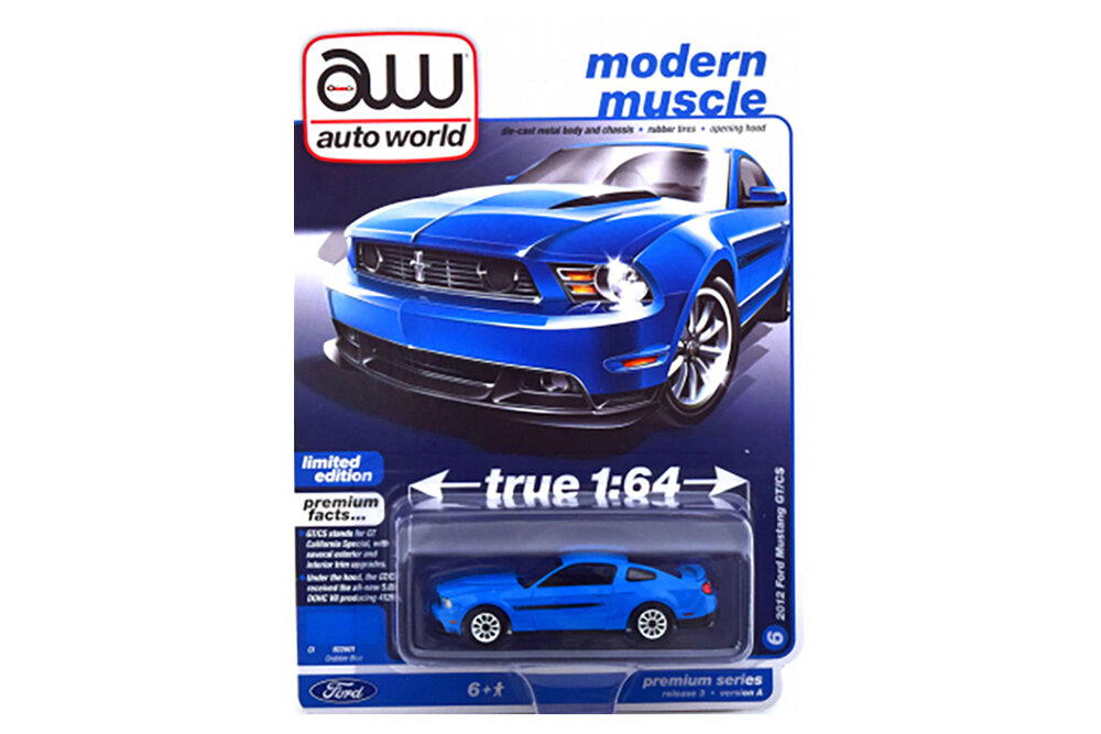 Модель коллекционная AUTO WORLD Ford mustang gt california special (2012), blue black (длина модели 6-10 см)