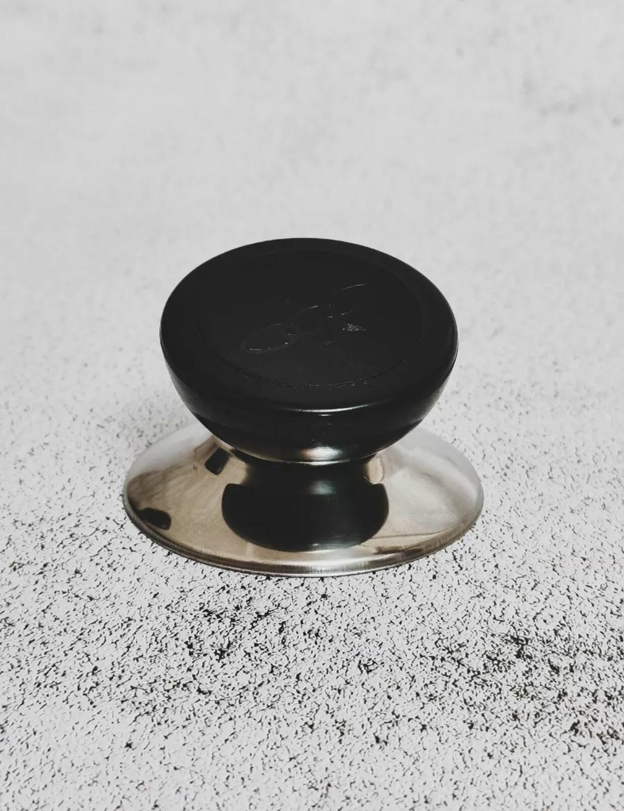 Ручка на крышку сковороды и посуды