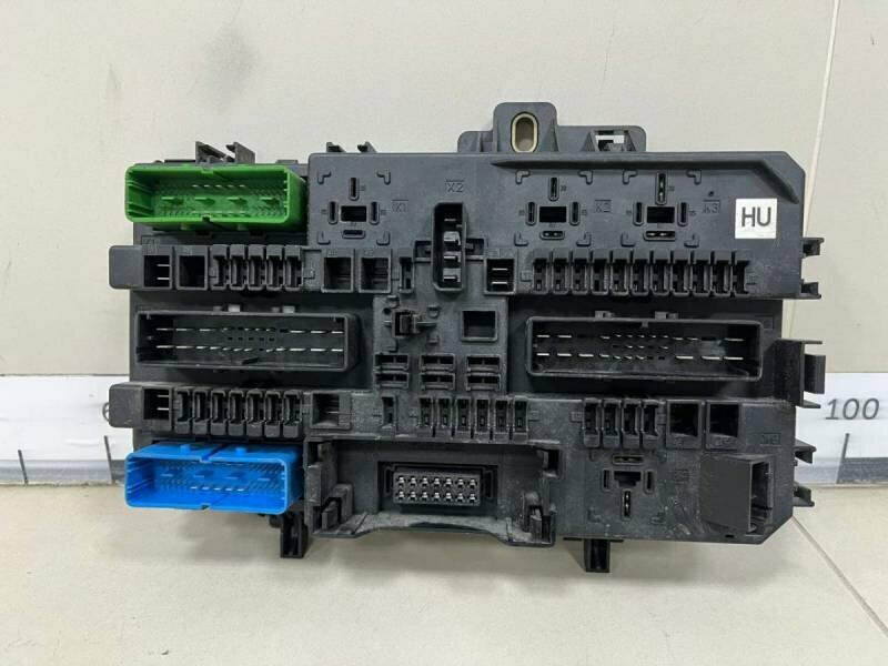 Блок предохранителей Opel Astra H / Family 2004-2015 кат.номер: 1238397