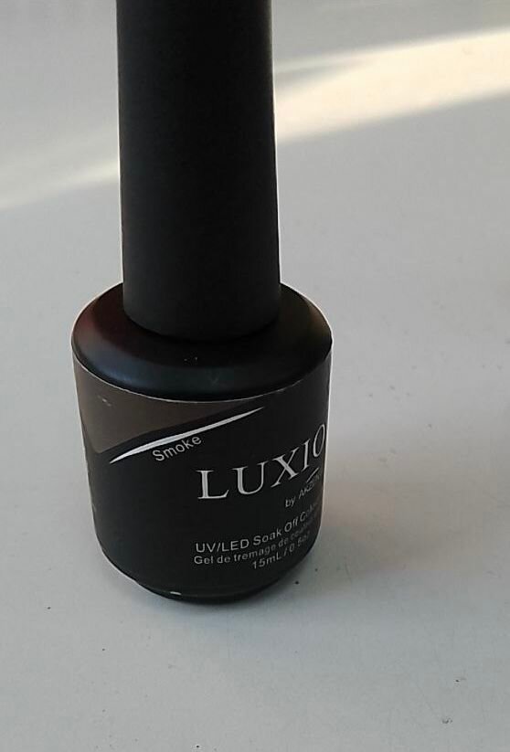 Гель лак Luxio Smoke для ногтей 15 мл