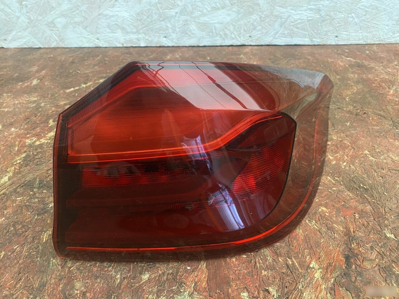 Фонарь задний наружный правый BMW 5-серия G30 63217376464