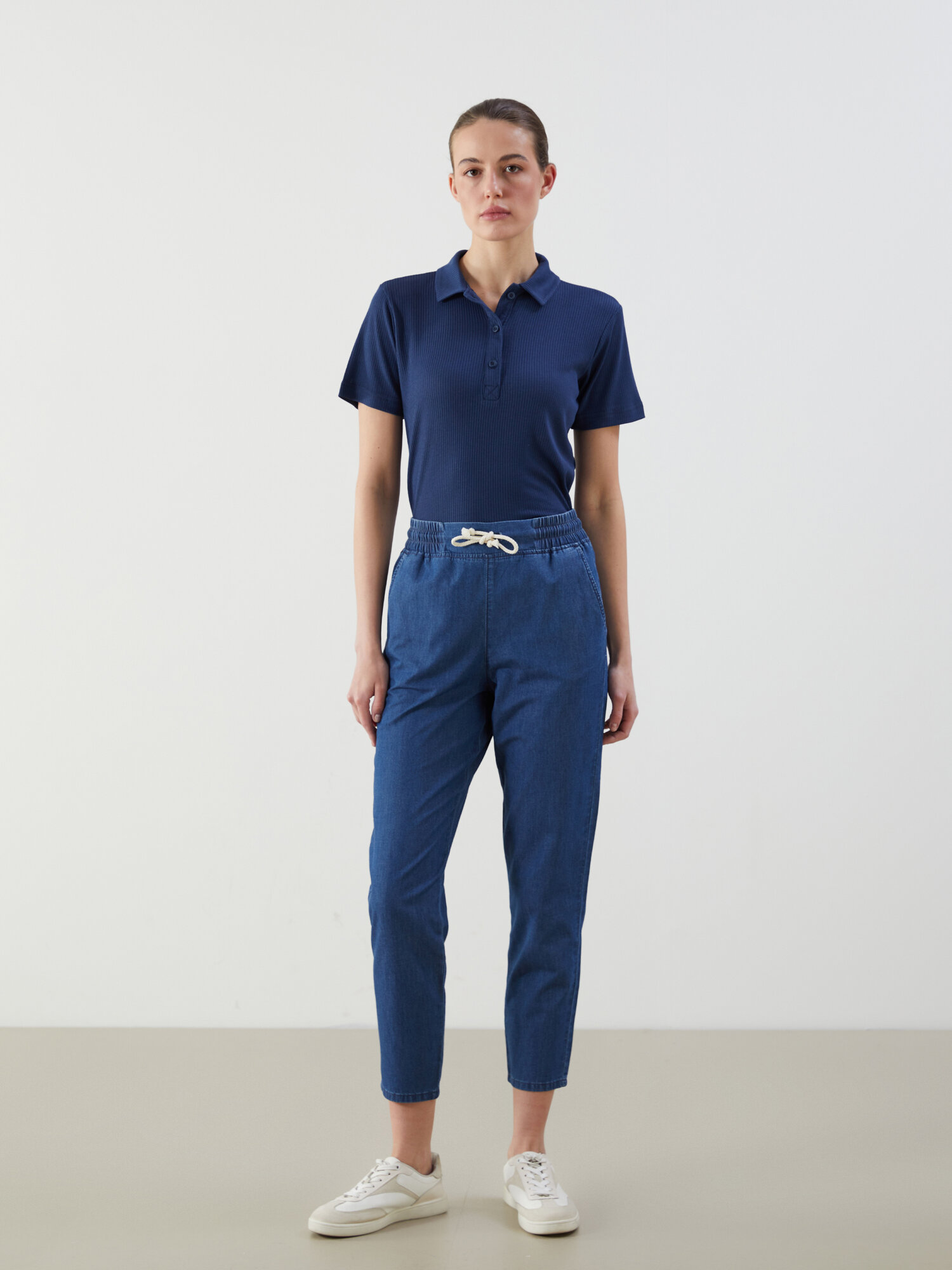 Джинсы широкие 