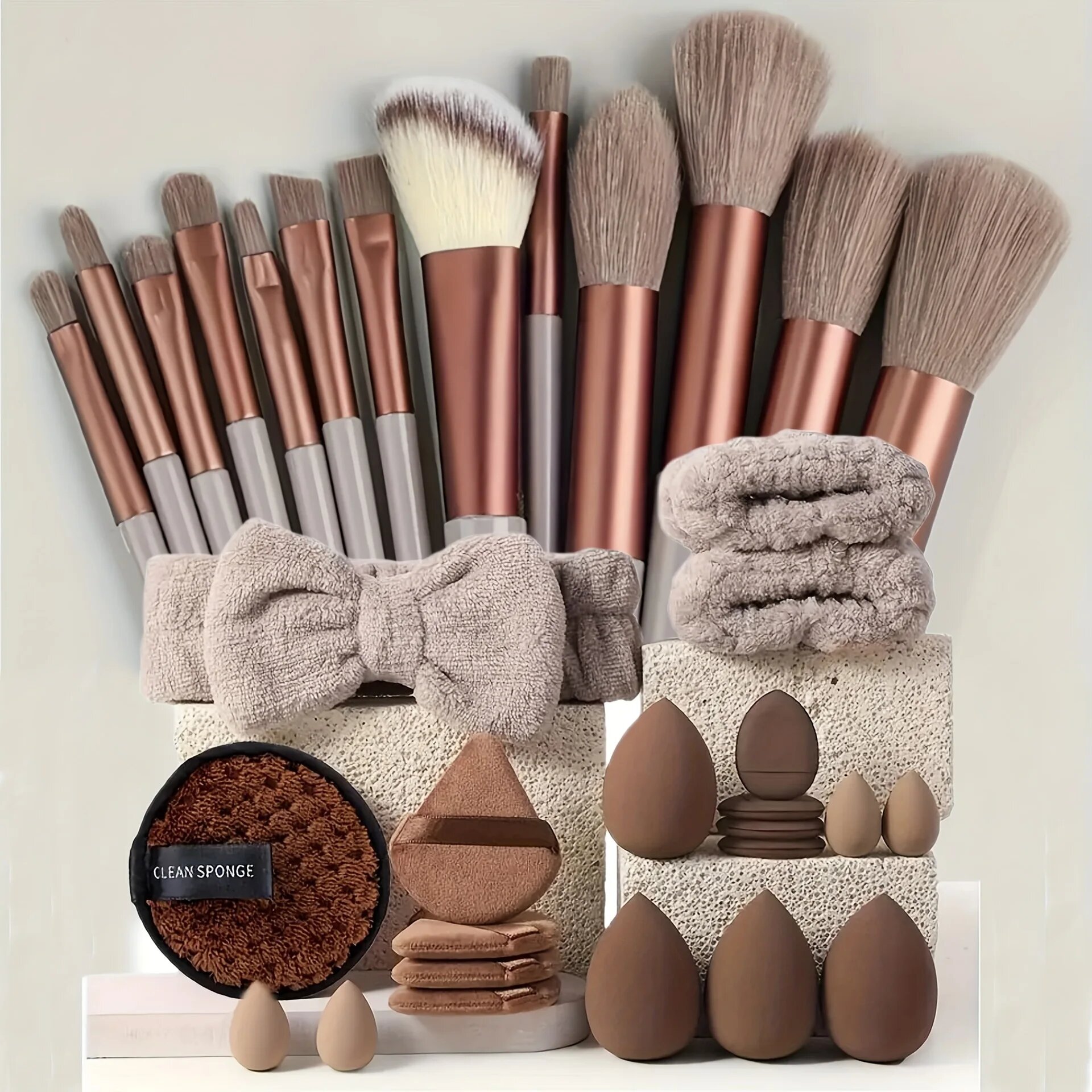 Набор кистей для макияжа из 33 предметов 33One Brown