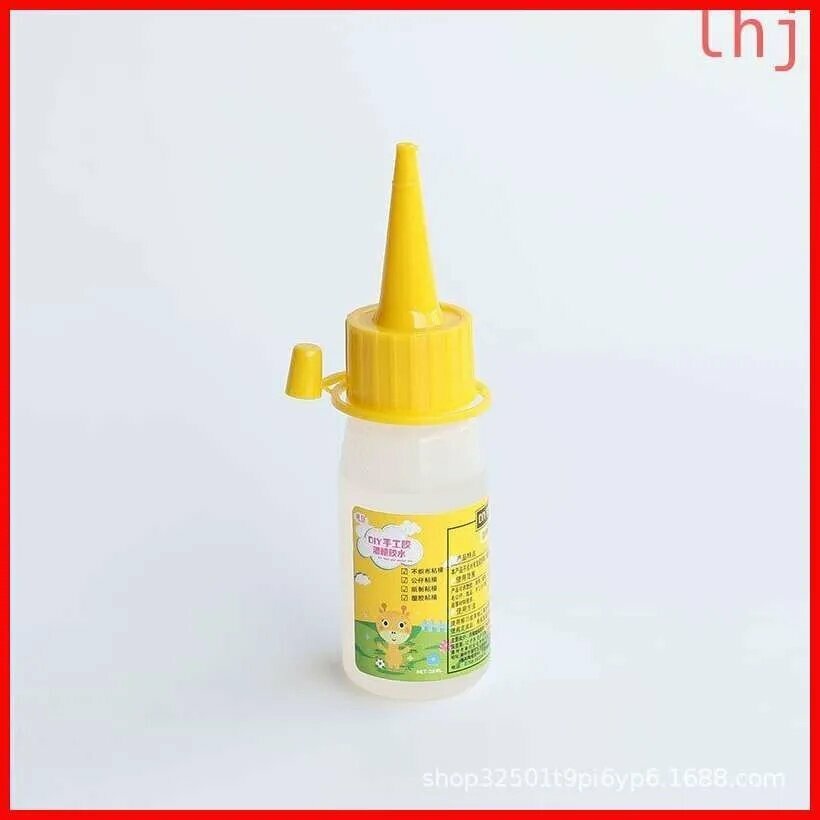 Самый популярный в 2025 годуУльтралегкий быстросохнущий клей для лепки и творчества, подходит для детей от 7 лет