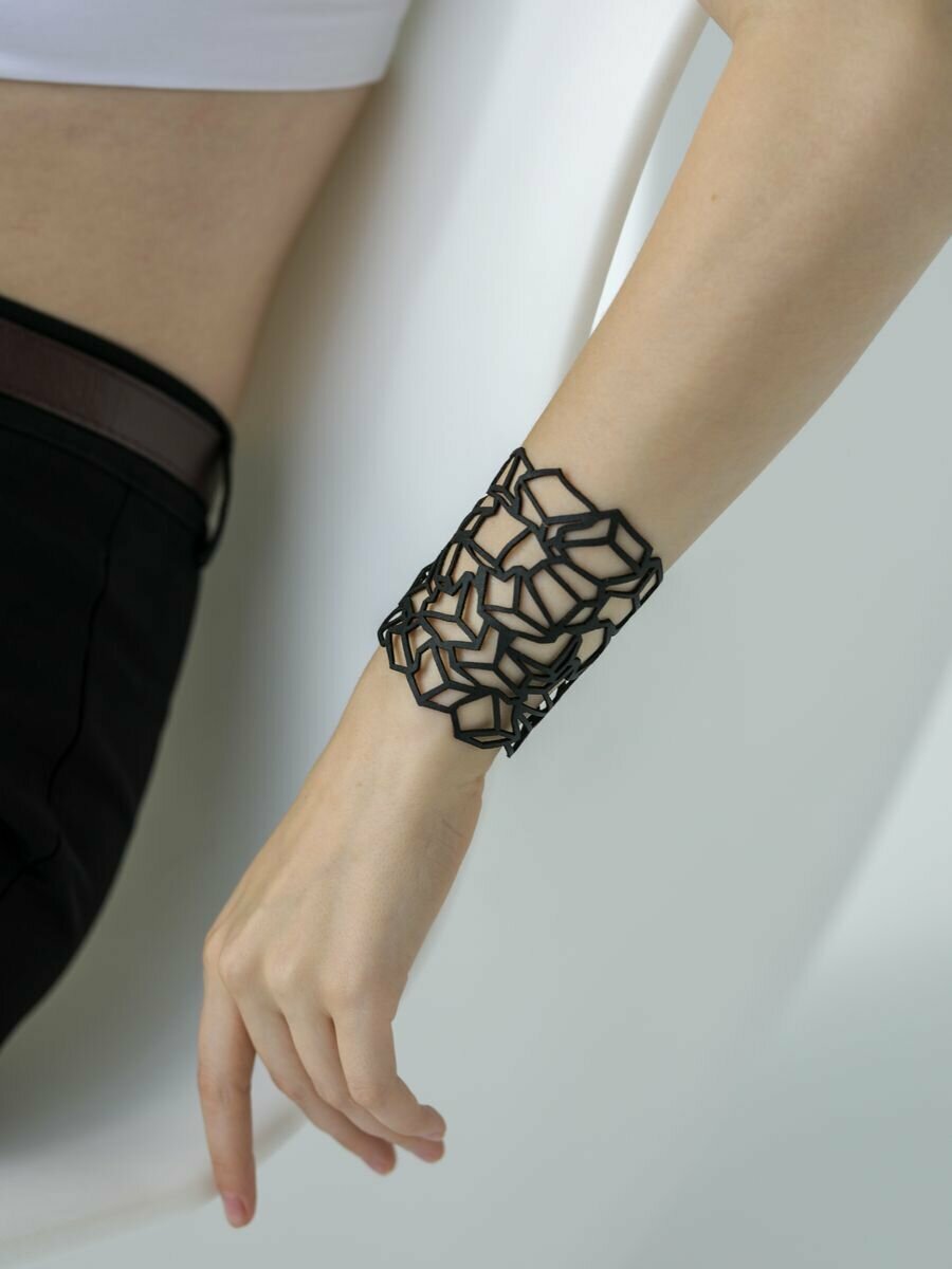 Браслет КОЖАНЫЙ ЦВЕТОК