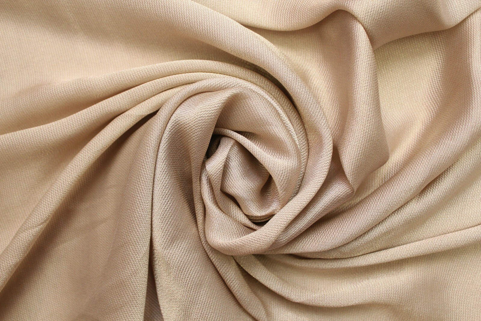 Ткань Шелк-перламутр Pierre Cardin бежево-золотистый, ш148см, 0,5 м