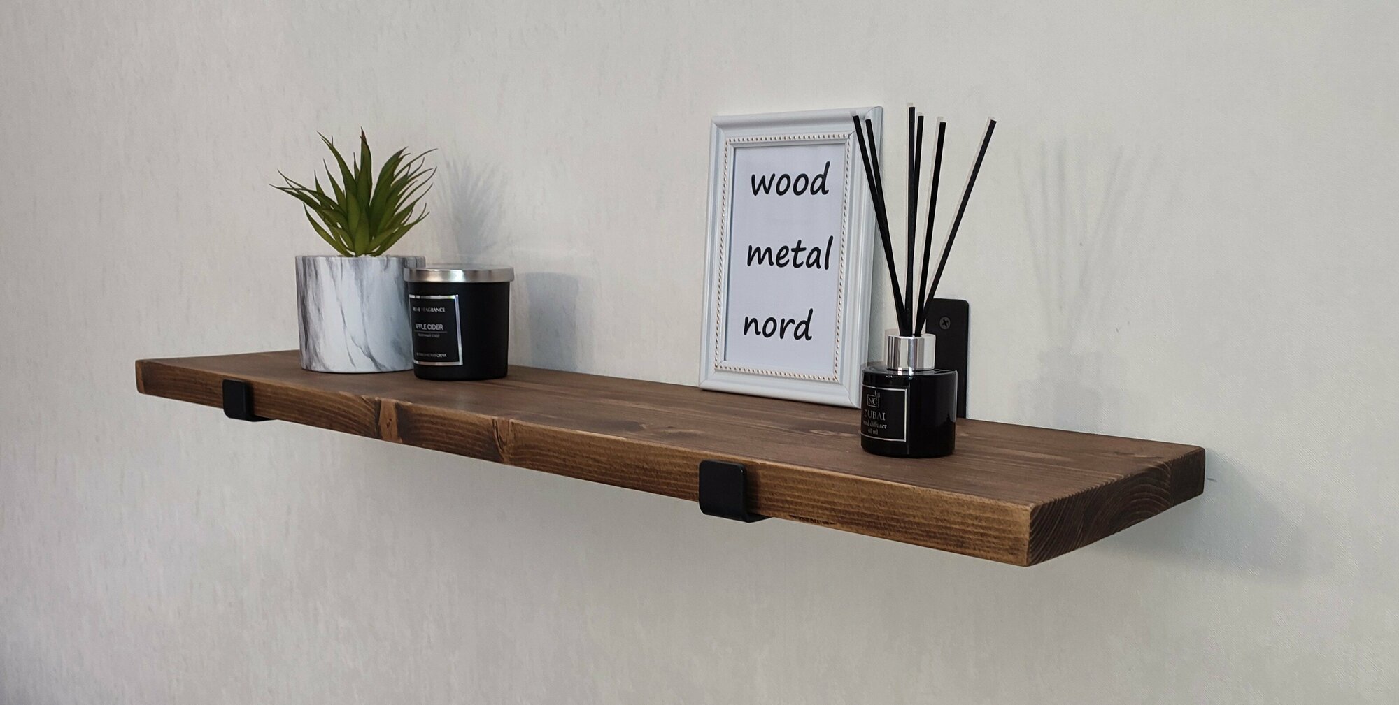 Полка Настенная из Массива дерева Стиль Лофт.80х20х3. Цвет Орех