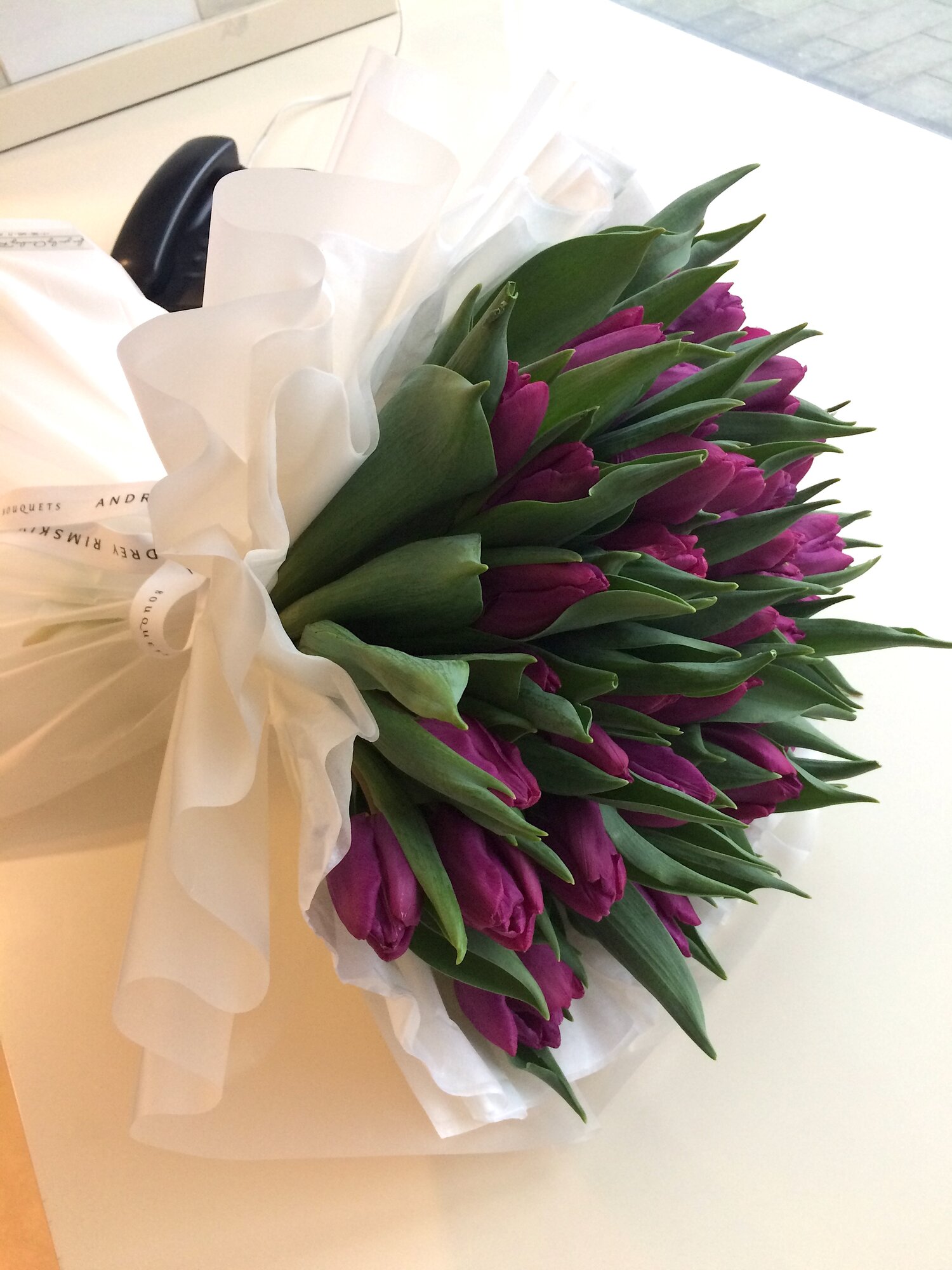 Букет из фиолетовых голландских тюльпанов 49шт