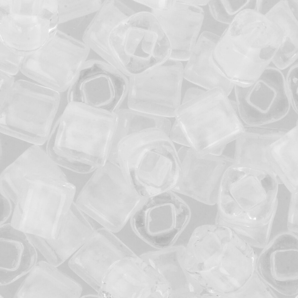 Бисер TOHO Cube, размер 4мм, цвет #981 (Окрашенный изнутри, хрусталь/снег), 10 грамм