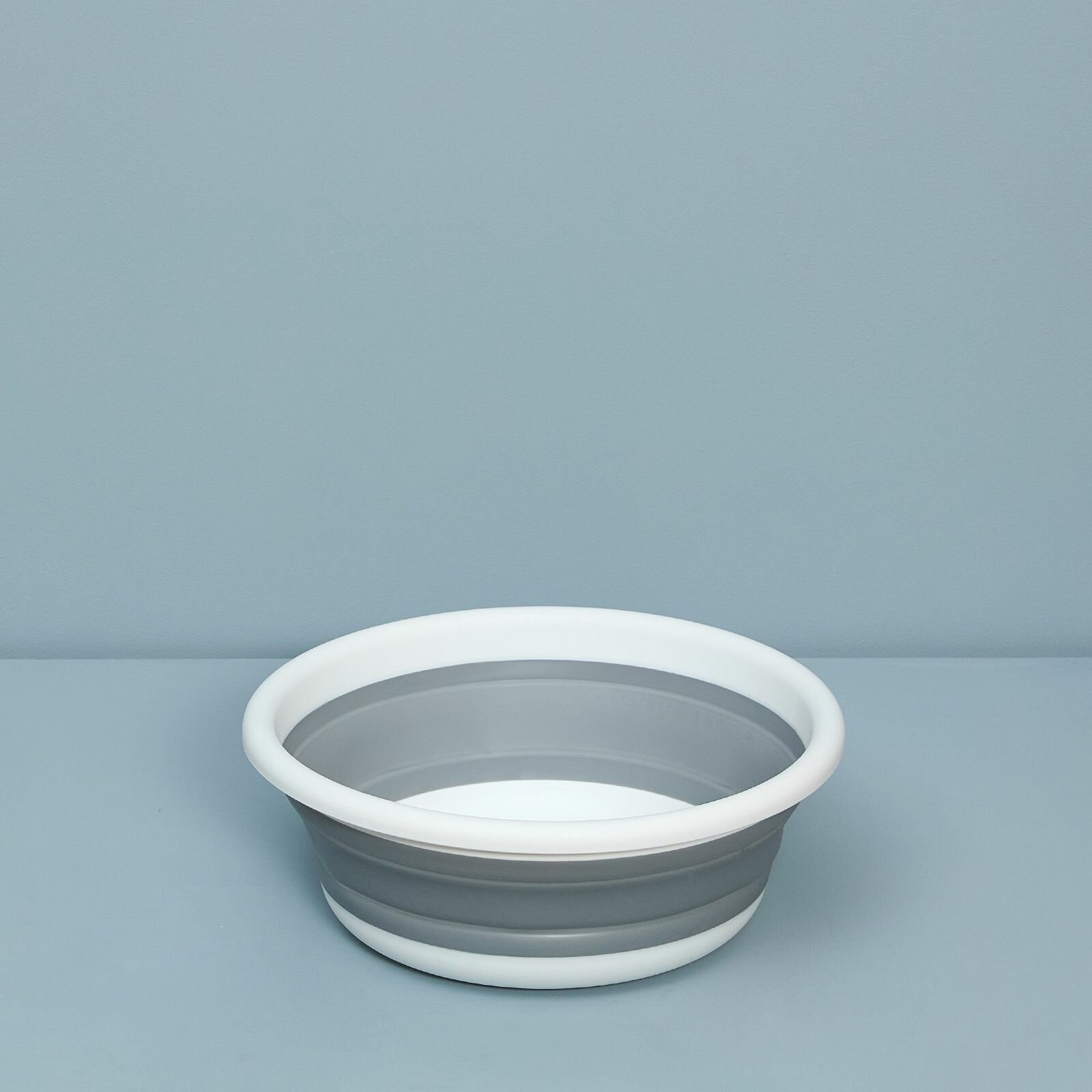 Таз складной "Pitzinurri" 32,3х5 (12)х32,3 см, цв. серый/белый, термопластичная резина/полипропилен, объем 5 л