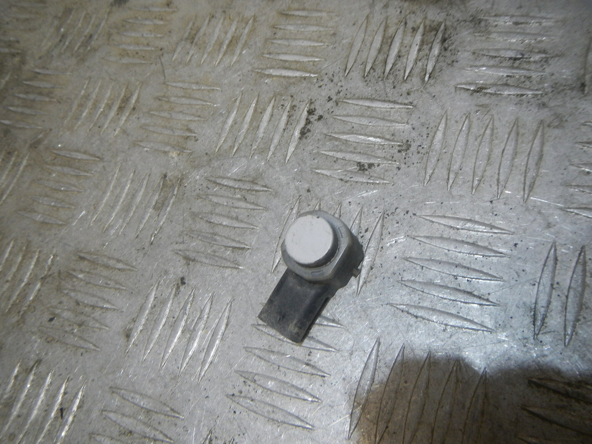 Б/У Датчик парковки, Audi (Ауди)-Q5 (8R) (08-16) AUDI Q5 (8R) (08-16) Царапины. 538803 VAG арт. 3C0919275S