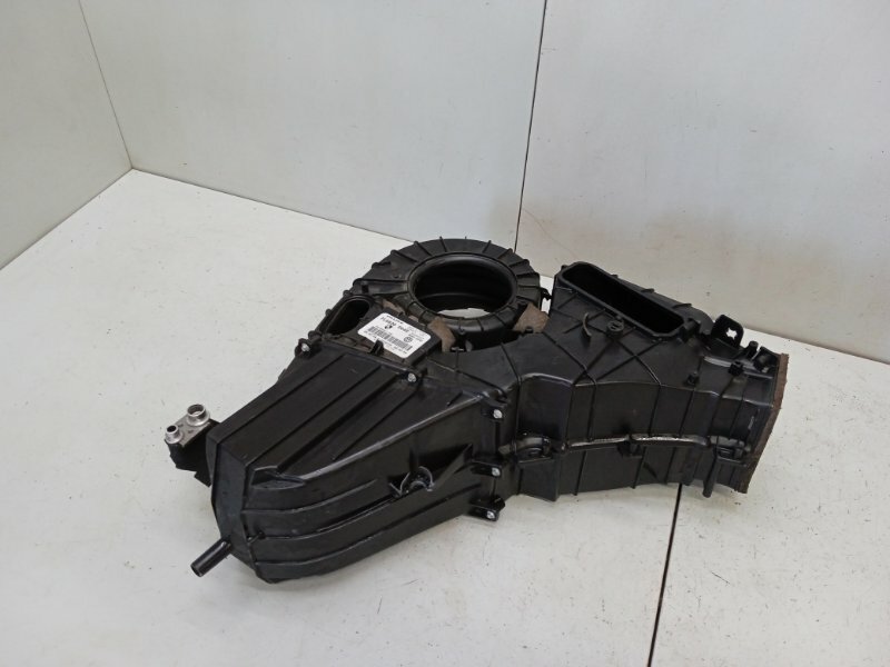 Б/У корпус печки, дефект, Порше Кайен Корпус отопителя Porsche Cayenne 2005 9PA, 955 Задн. 172525 PORSCHE арт. 95557206000, ...