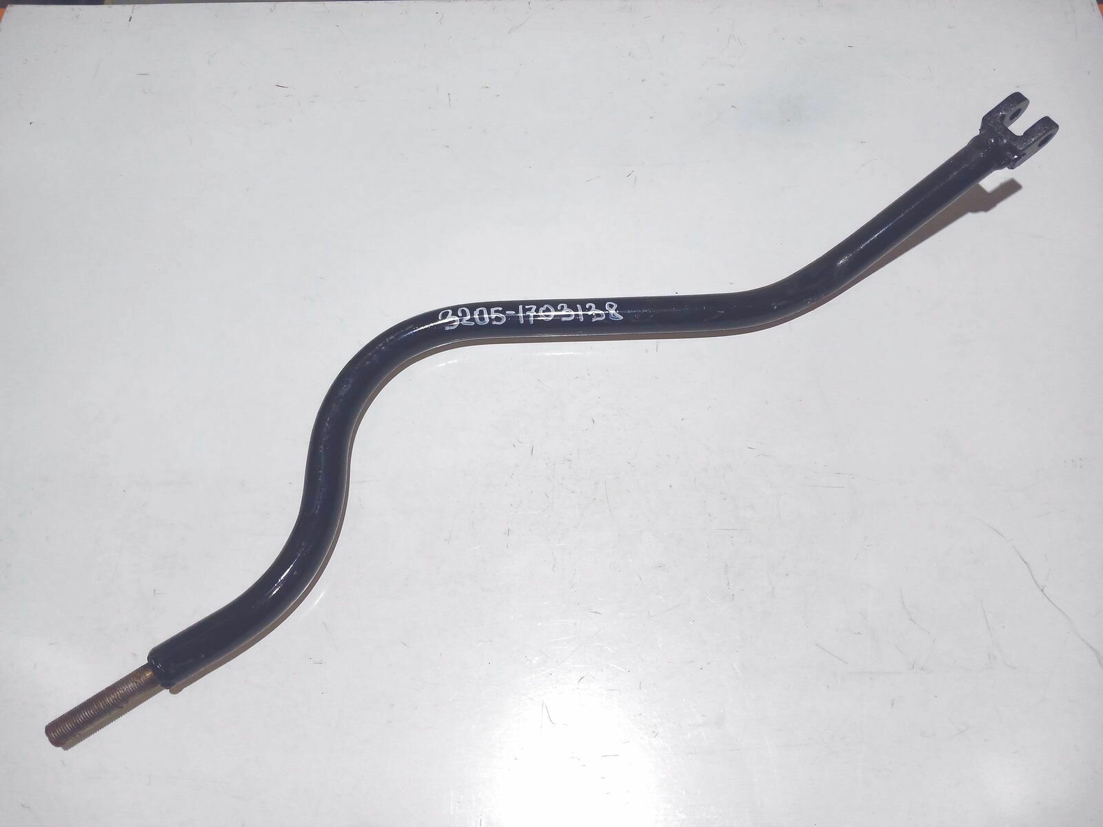 Тяга переключения КПП без наконечника (кулиса)