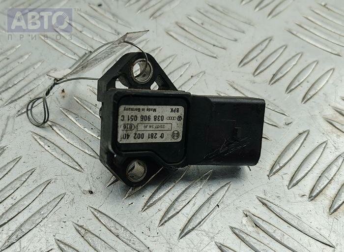 Датчик давления наддува Volkswagen Golf-5