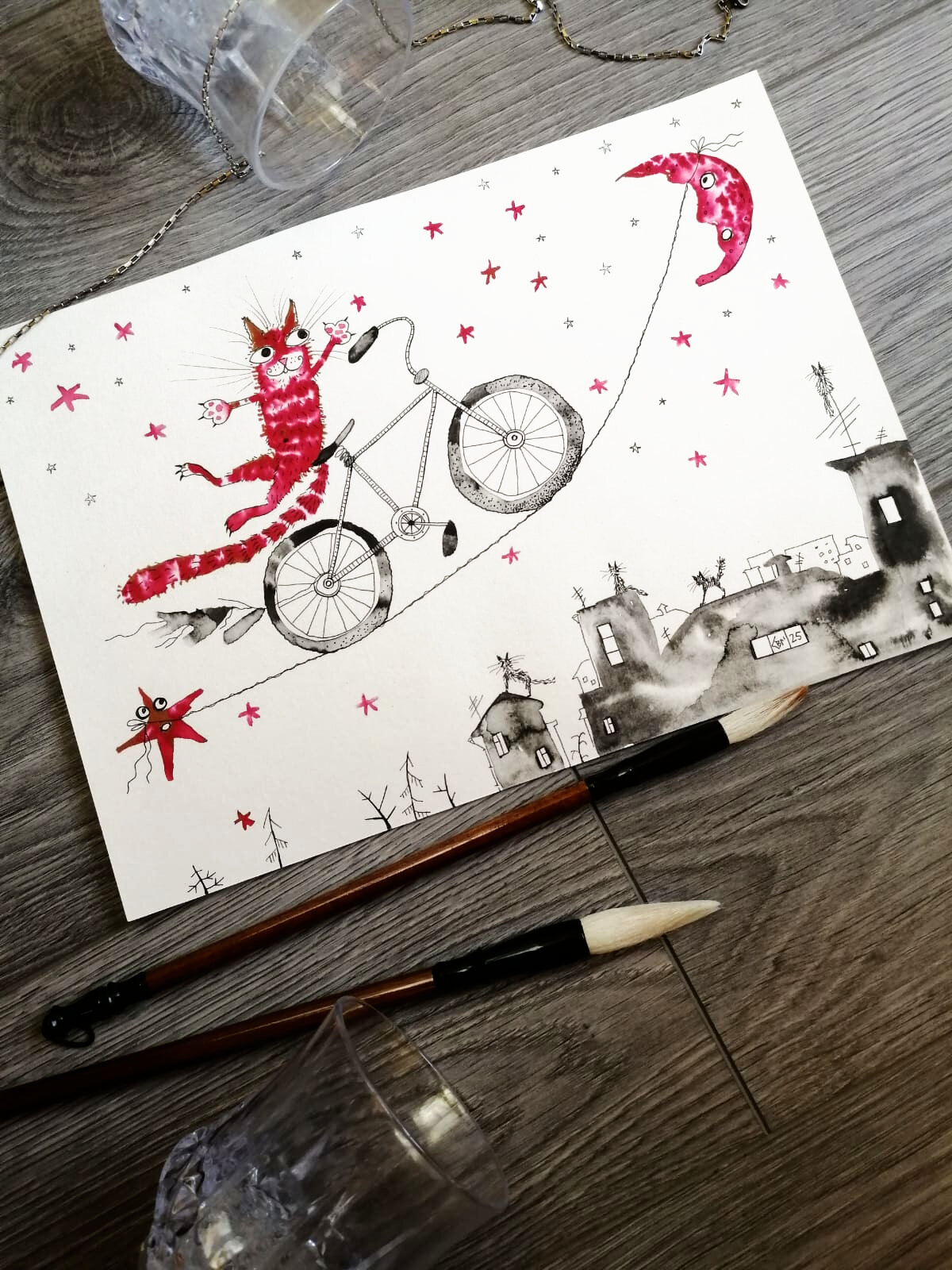 Картина "На велосипеде кот едет задом наперед", ручная работа, чернила с блеском, линер, бумага, 30х21 см