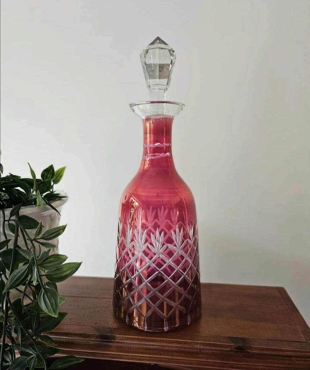 Винтажный графин