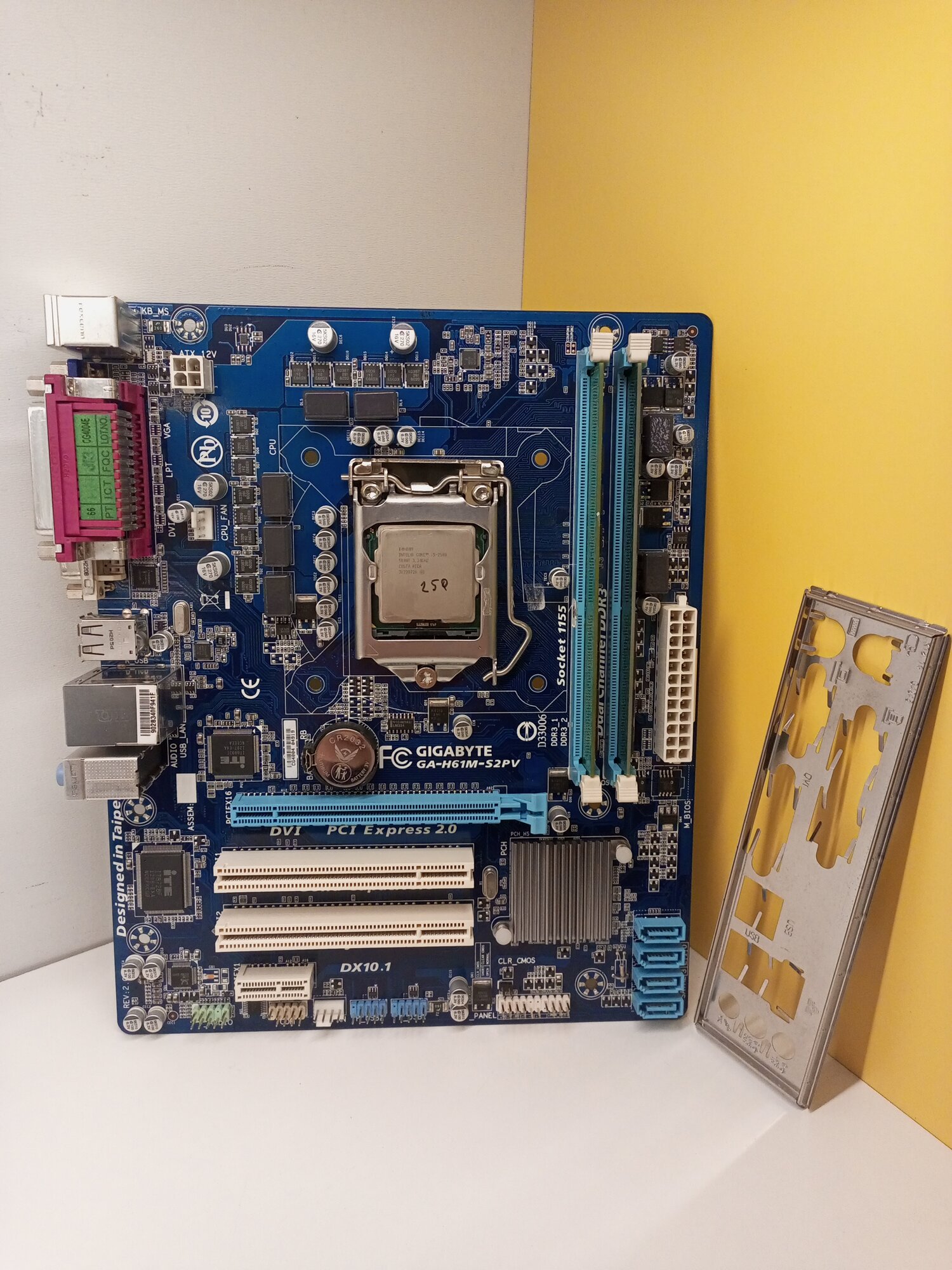 Мощный комплект Core i5-2500 3.3-3.7Ghz x4, 8Gb DDR3, Gigabyte ga-h61m-s2pv