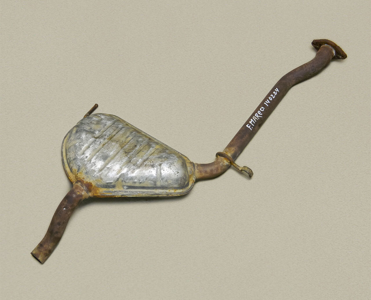 Резонатор Fiat Marea седан