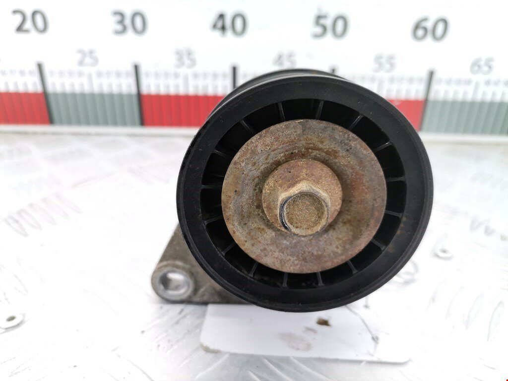 Натяжитель ремня генератора (приводного поликлинового ремня Mazda 6 GG LFH115940A арт. 2041375