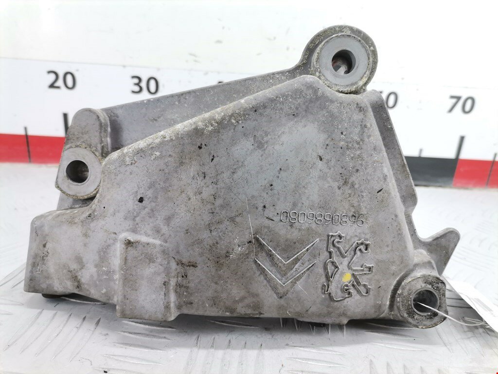 Кронштейн (крепление лапа) двигателя Citroen C2 1839G9 арт. 1580353