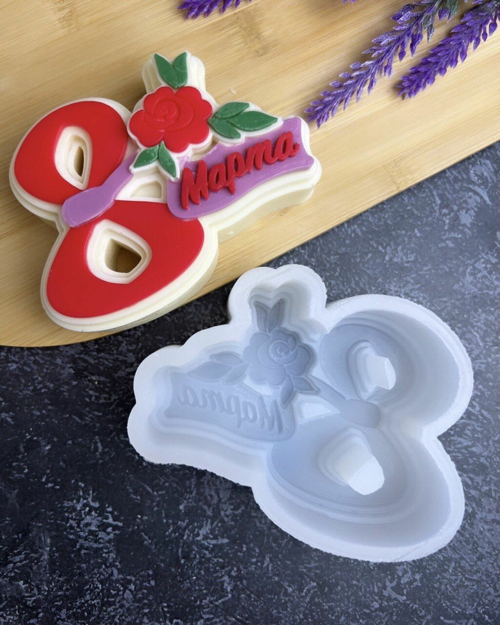 Кондитерский силиконовый молд "8 марта с розой". форма для шоколада, мыла, карамели, воска, гипса
