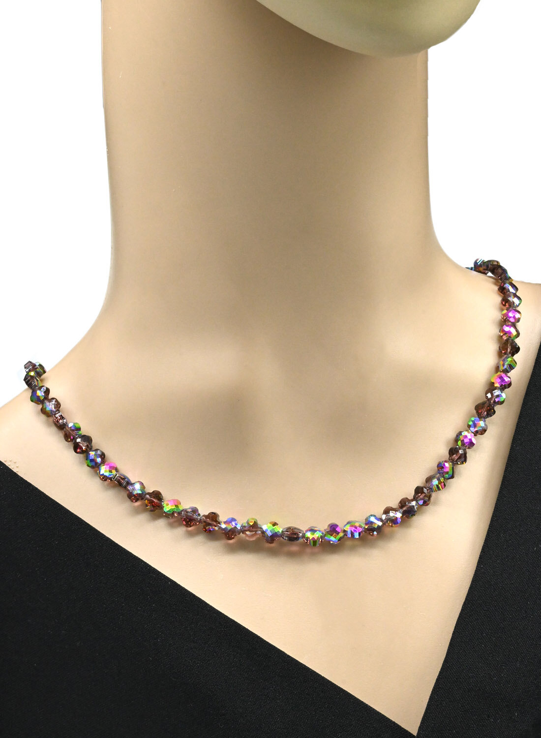 Бусы, циркон