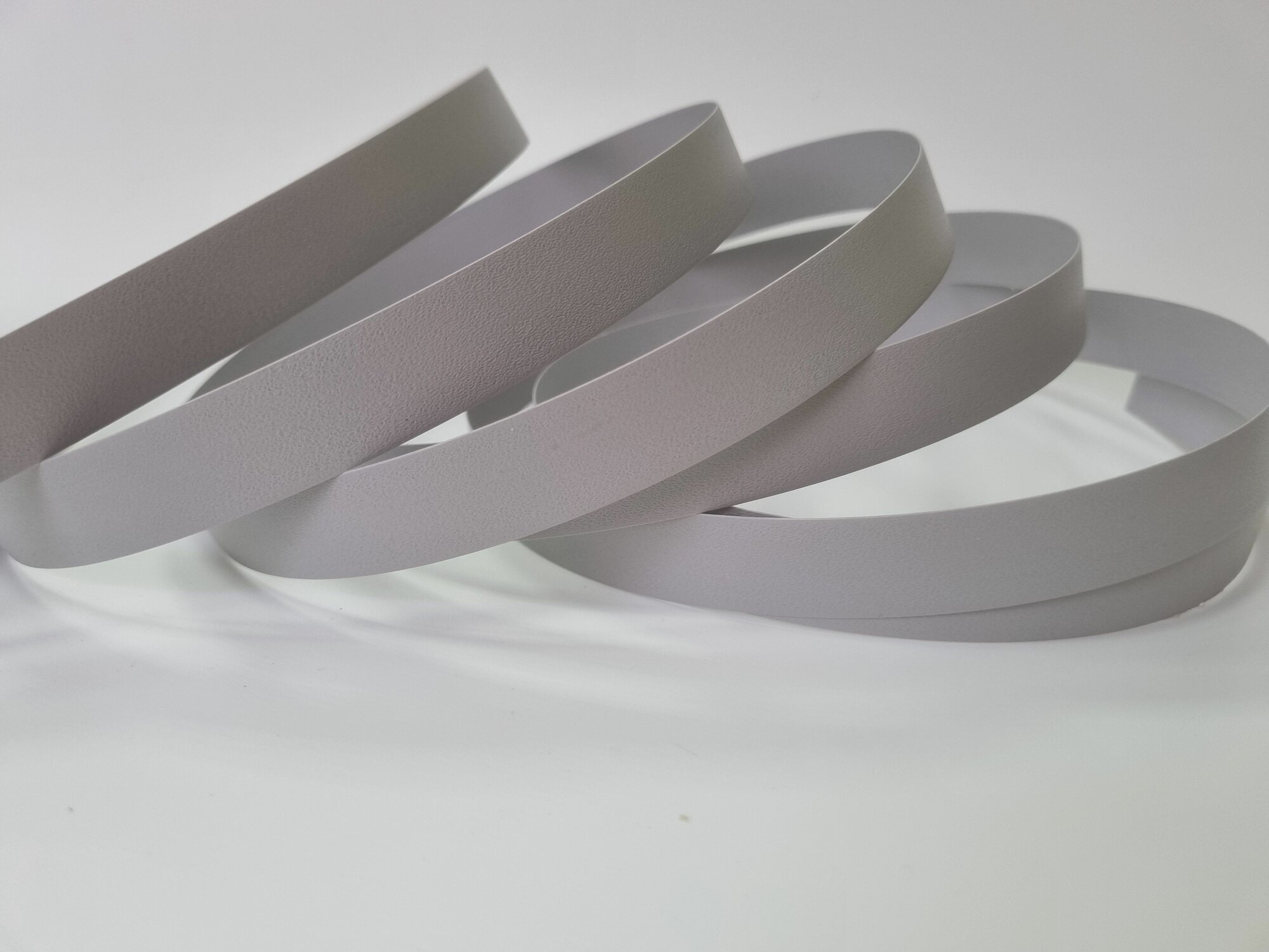 Кромка ПВХ без клея мебельная, 1*19мм, намотка 5м, цвет Светло-серый 8027