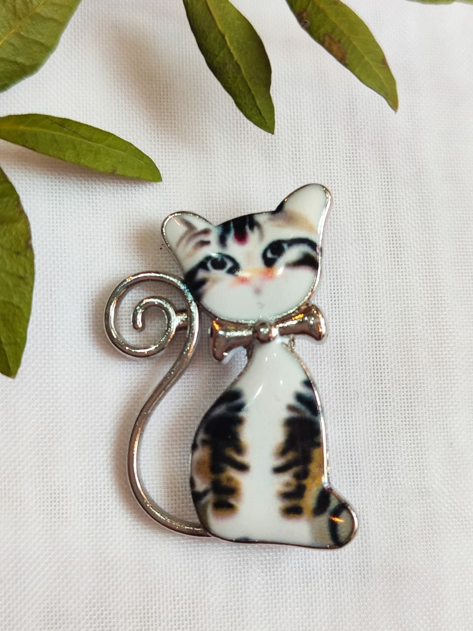 Брошь, эмаль