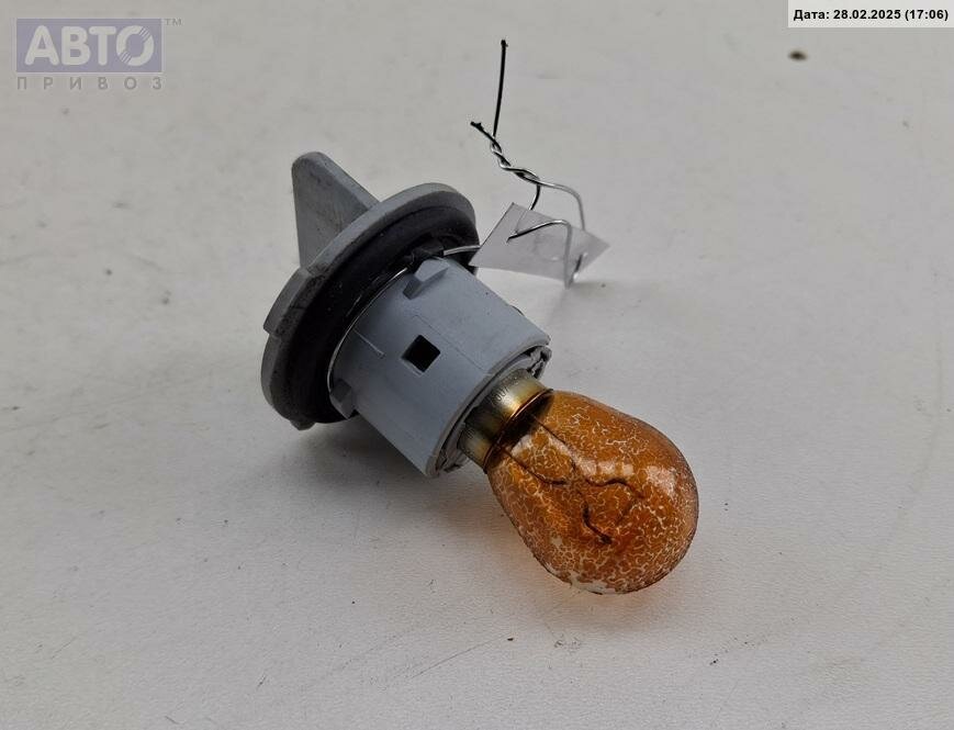 Патрон лампы фары Peugeot 607