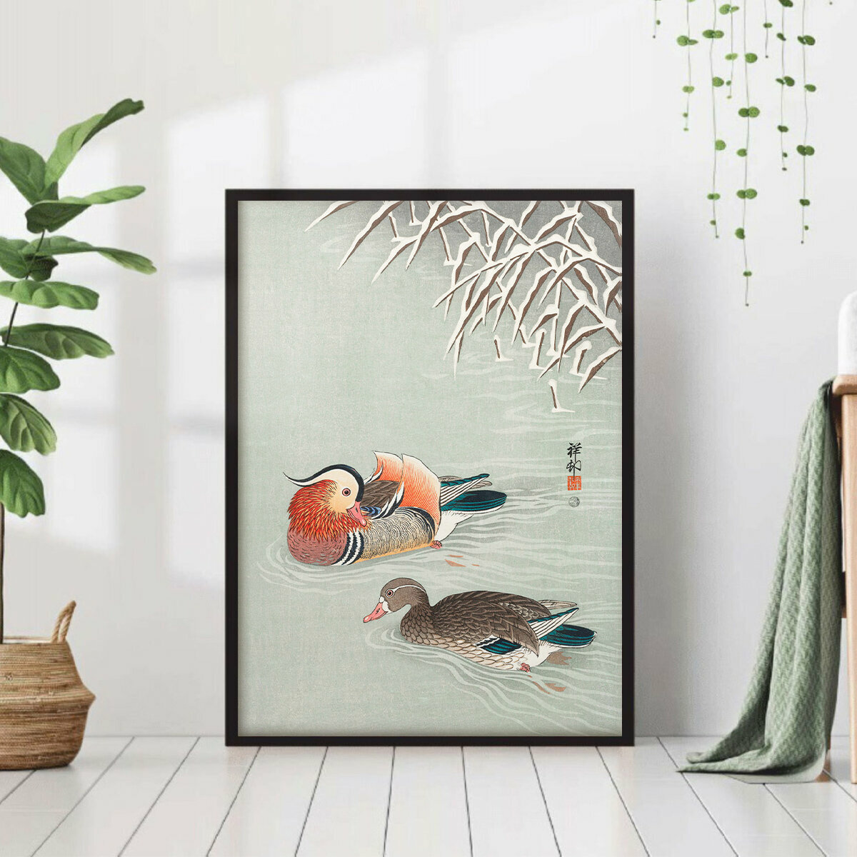 Постер "Утки мандаринки гравюра" в черной рамке 50x70 см для интерьера на стену