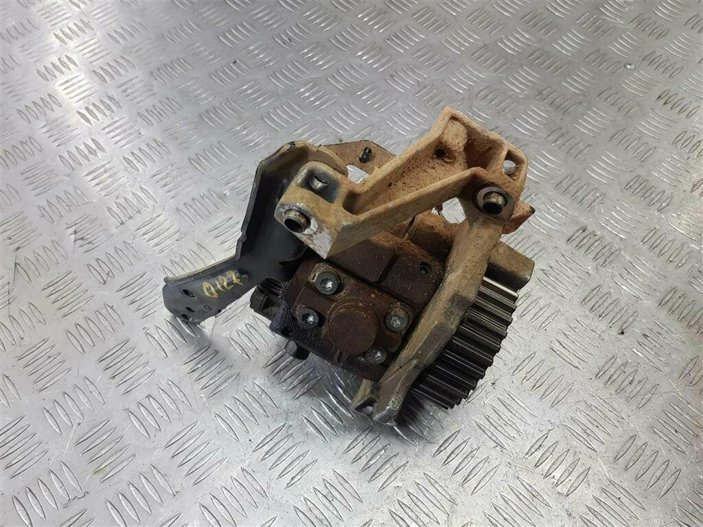 Насос топливный ТНВД Б/У для Citroen Berlingo I рестайлинг (2002—2012) 1920HT