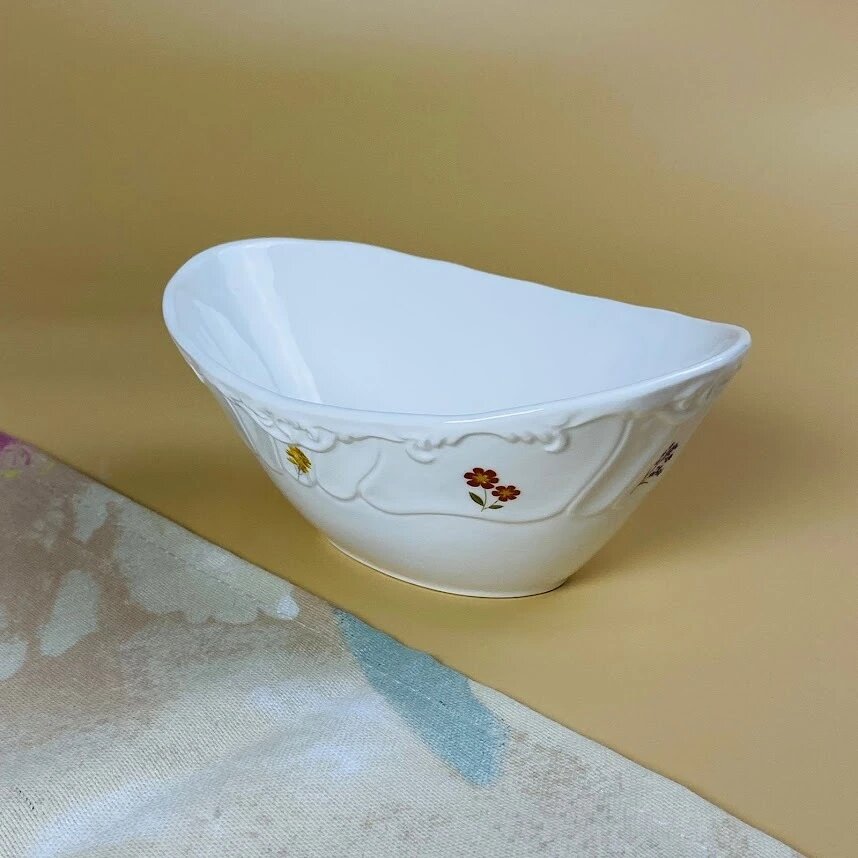 Овальный салатник 16х11,5х6,5см крокус Фарфор 109-232 118-109-232