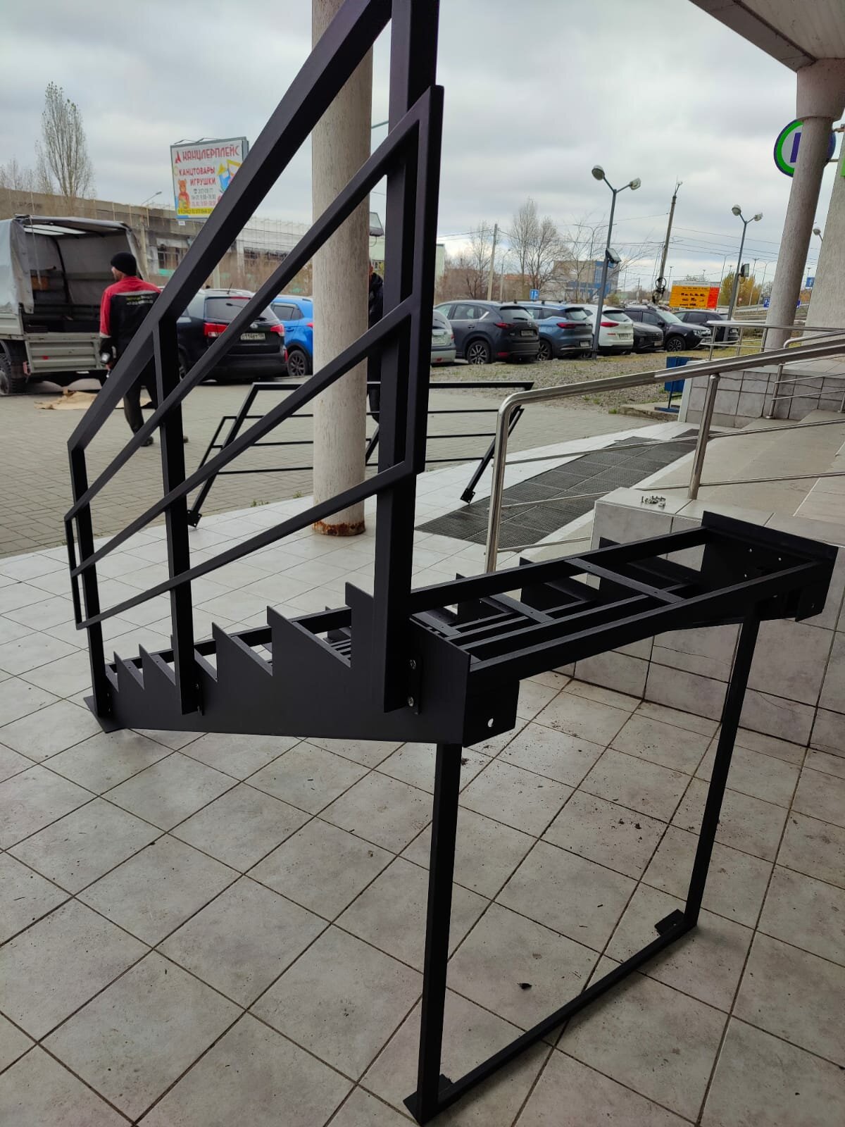 Ограждение лестницы-крыльца мастермарш, черное матовое, металл, 7 ступеней